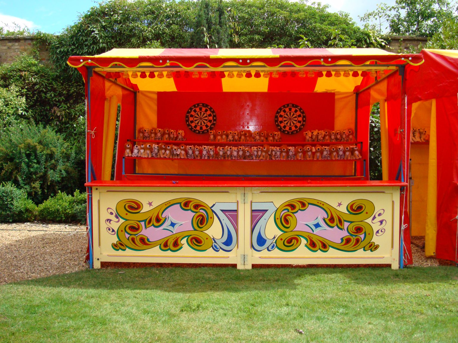Hire Fairground Games Stalls For Your Event - Irvin Leisure