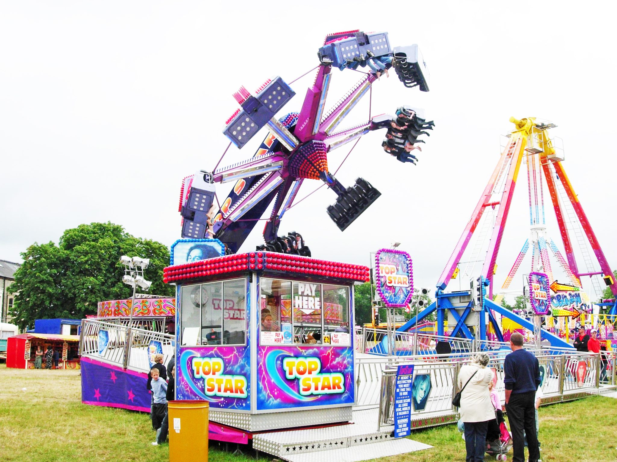 Barham Park Wembley Funfair - HA0 2LL - Irvin Leisure